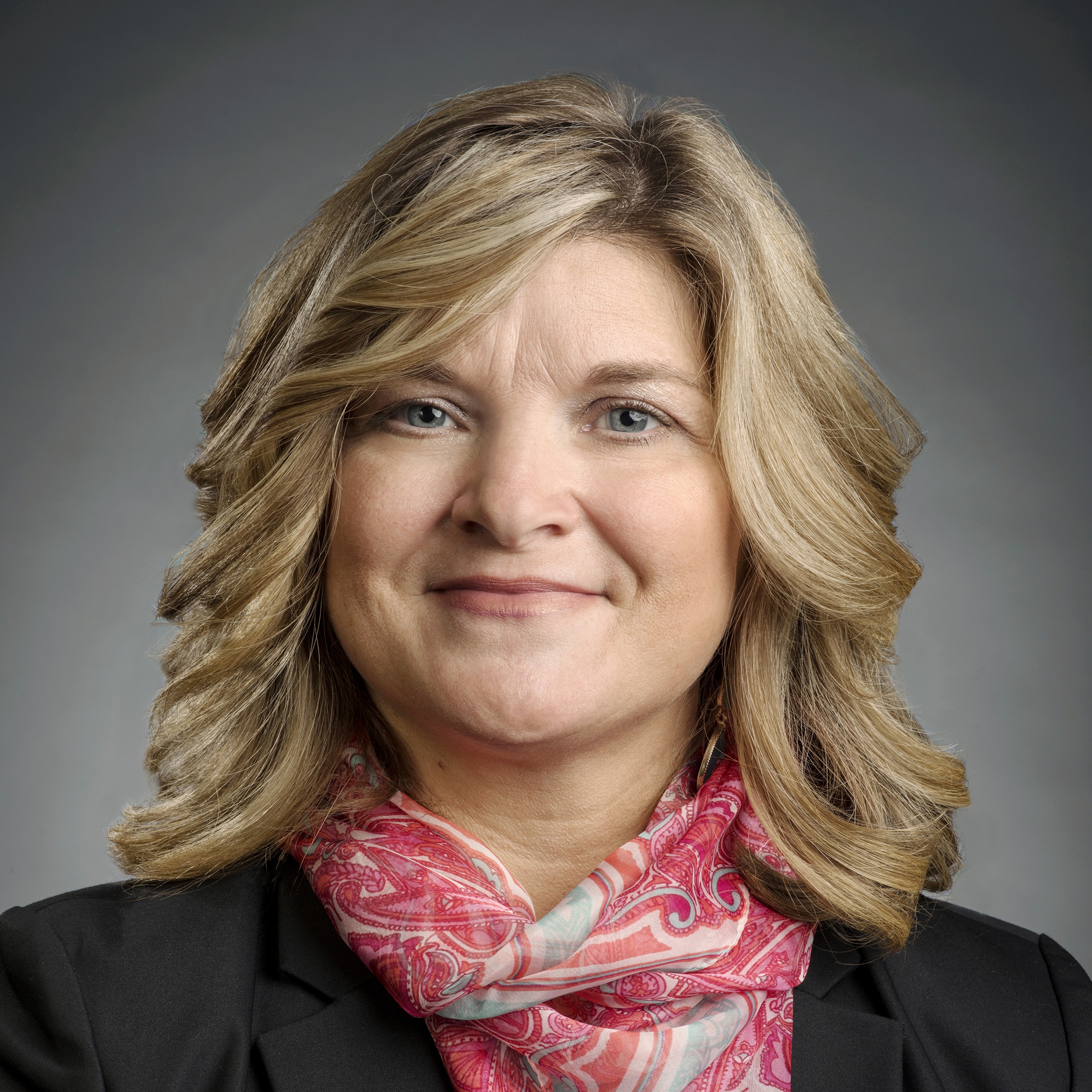 Lisa White's Instagram, Twitter & Facebook on IDCrawl