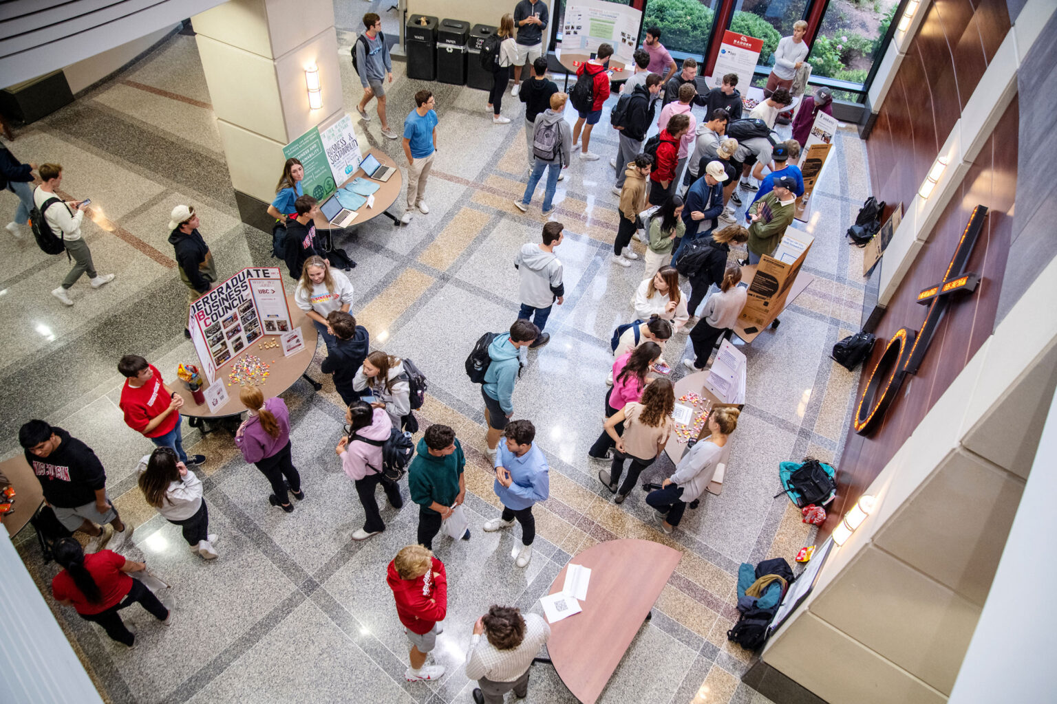 Undergraduate Student Organizations | Wisconsin School of Business