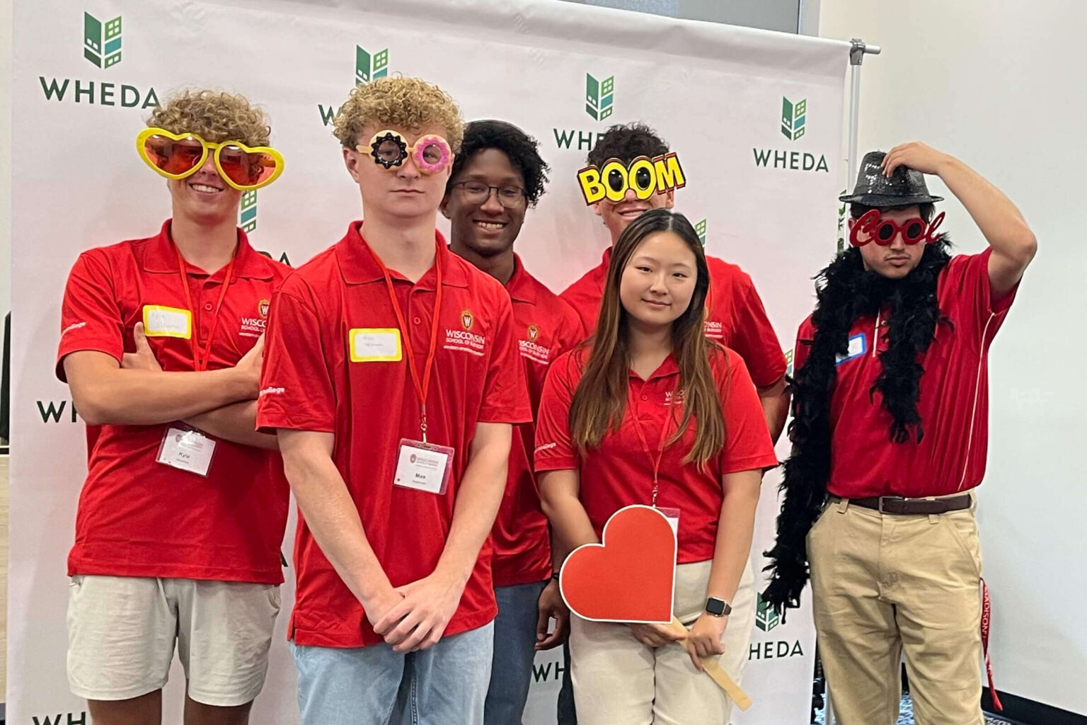 Precollege Programs | Wisconsin School of Business